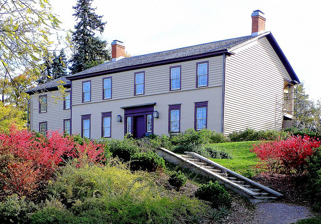 Battlefield House Museum & Park, Hamilton