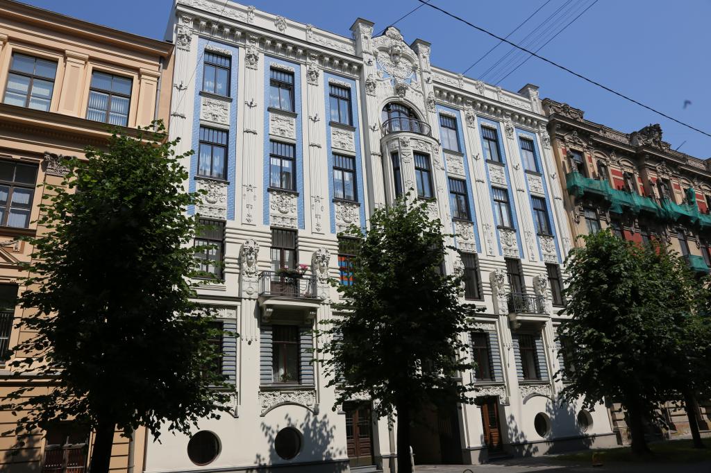 Alberta Iela (Albert Street) 8, Riga