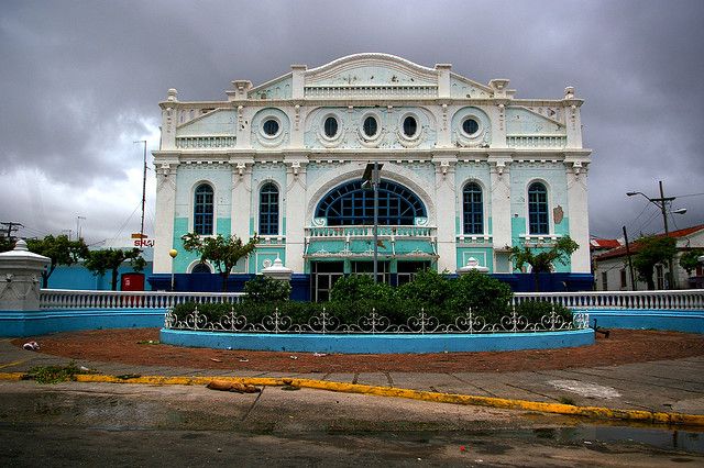Ward Theater, Kingston