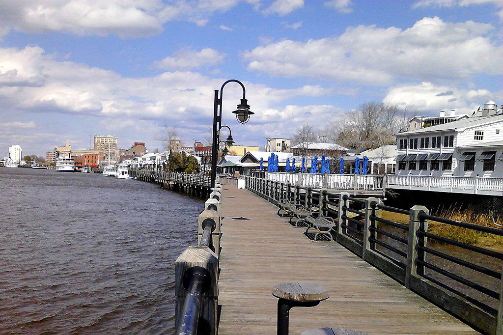 Wilmington Riverwalk, Wilmington