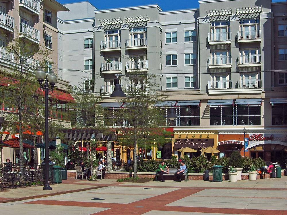 Pentagon Row, Arlington