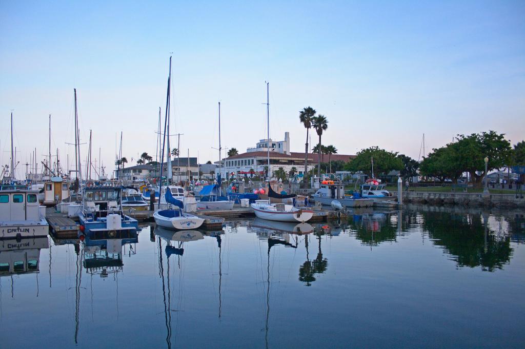Santa Barbara Harbor, Santa Barbara