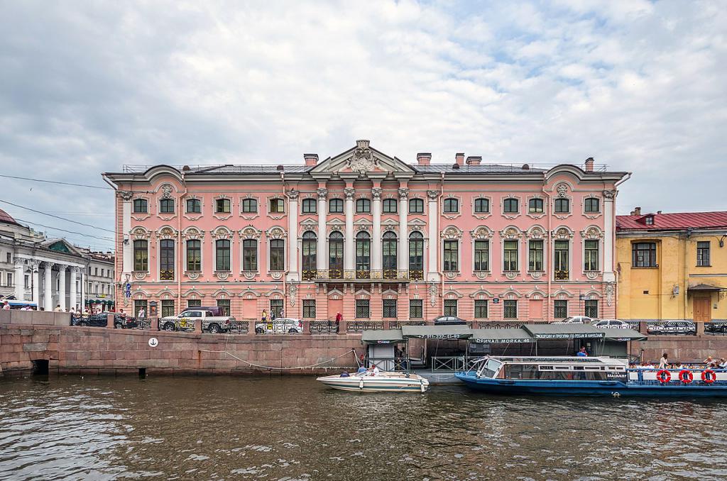 Anichkov Palace