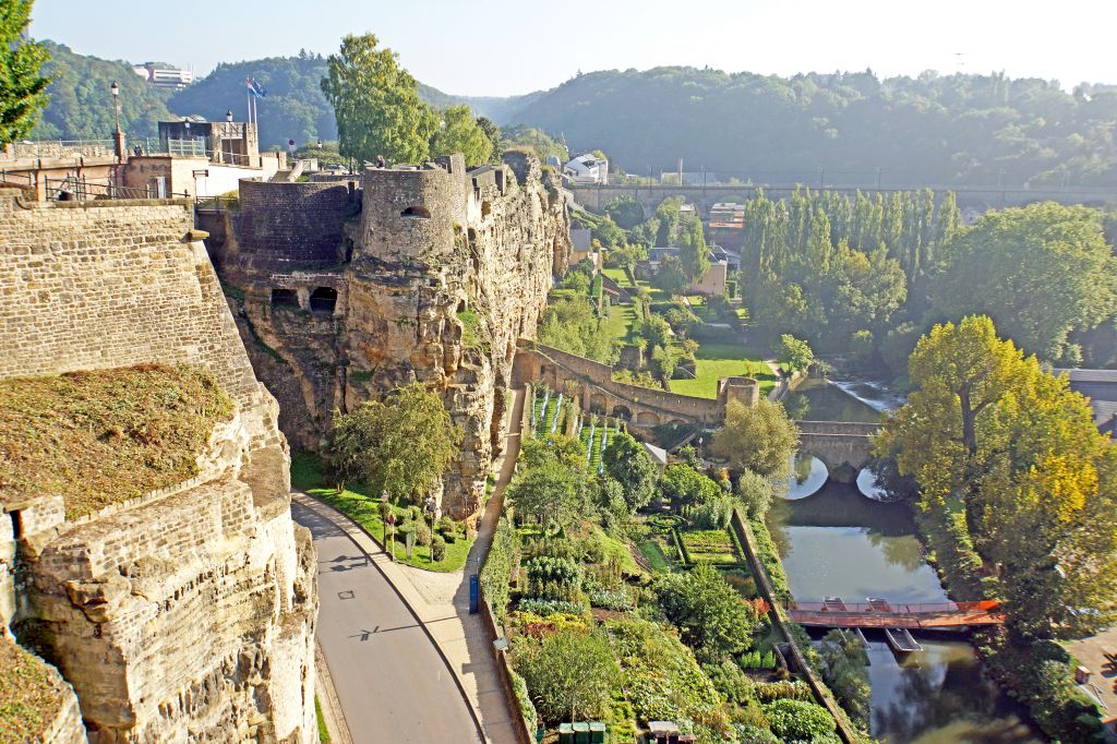 Chemin de la Corniche (Walls of the Corniche), Luxembourg