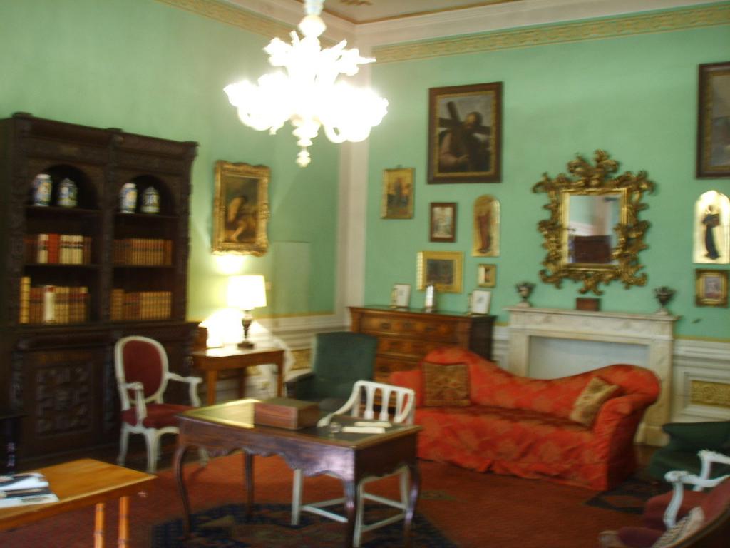 Casa Guidi (Home of Robert and Elizabeth Barrett Browning), Florence