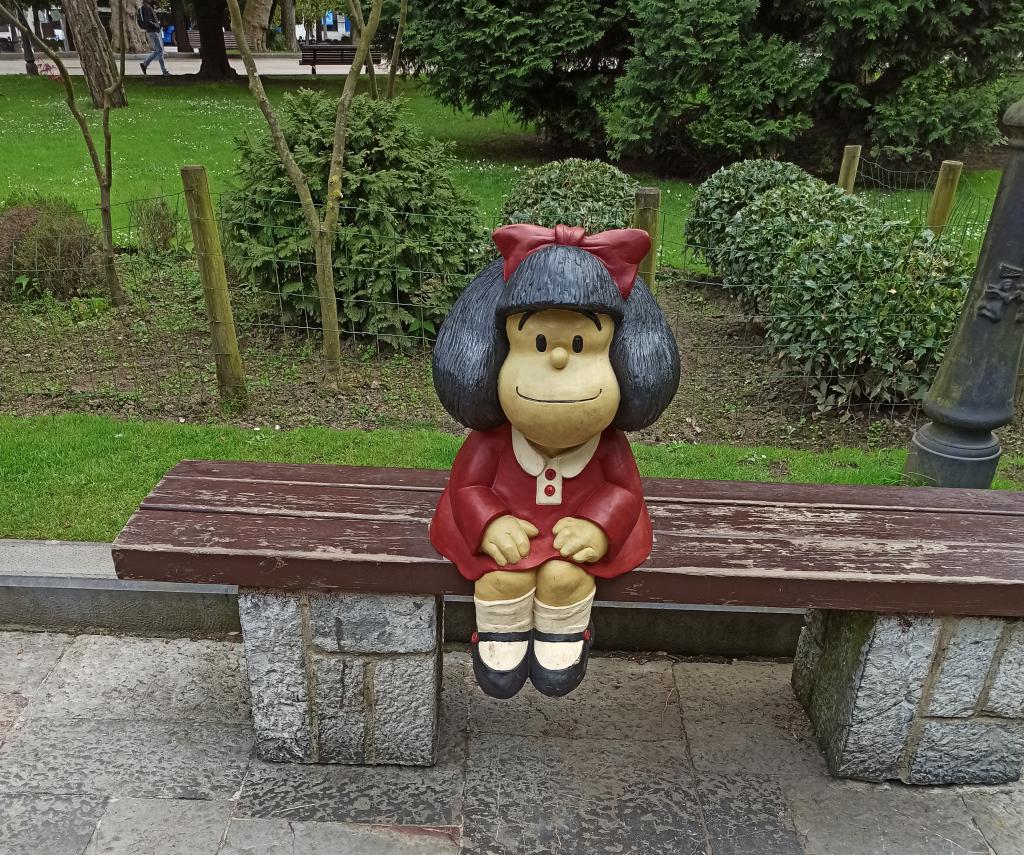 Statue of Mafalda, Oviedo