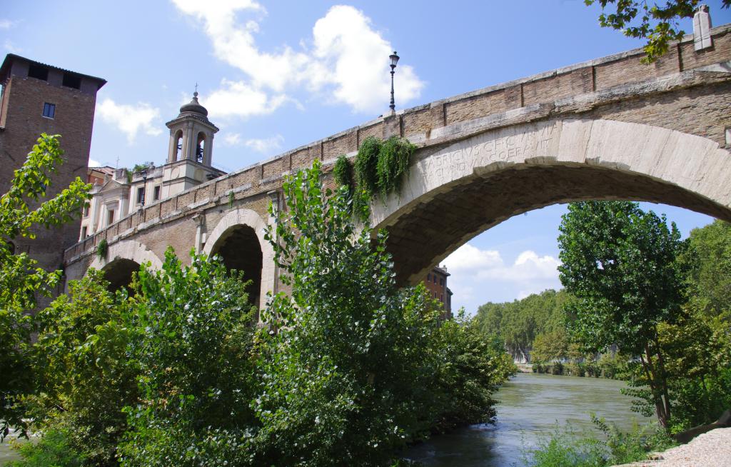 Ponte Fabricio (Fabrician Bridge), Rome