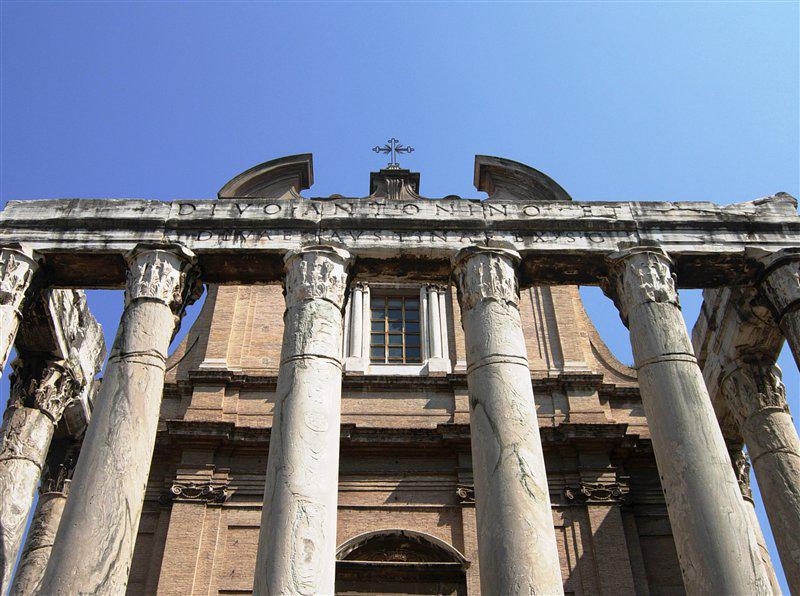 Tempio di Antonino e Faustina (Temple of Antoninus and Faustina), Rome