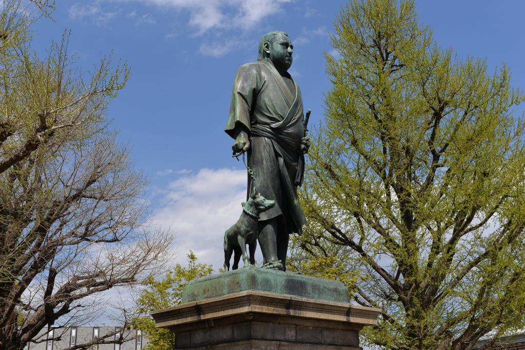 Saigo Takamori Statue, Tokyo