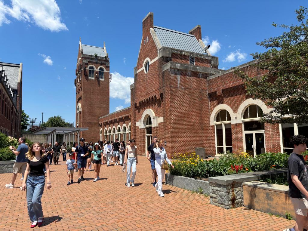 Leavey Center, Washington D.C.