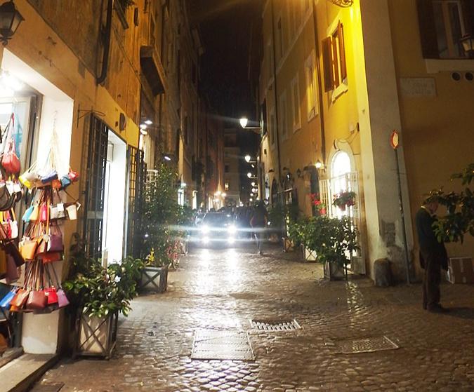 Via dei Coronari (Street of the Coronaries), Rome