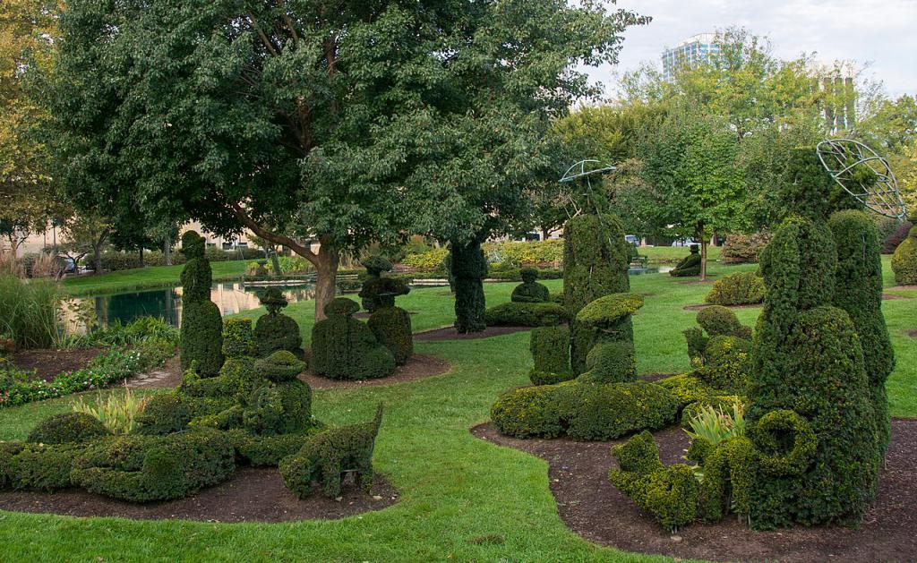 Columbus Topiary Garden Topiary Garden Is Absolutley Beautiful. Grab A