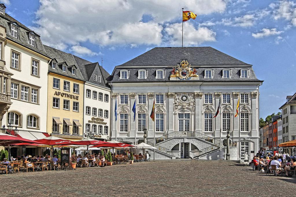 Market Square and Town Hall, Bonn