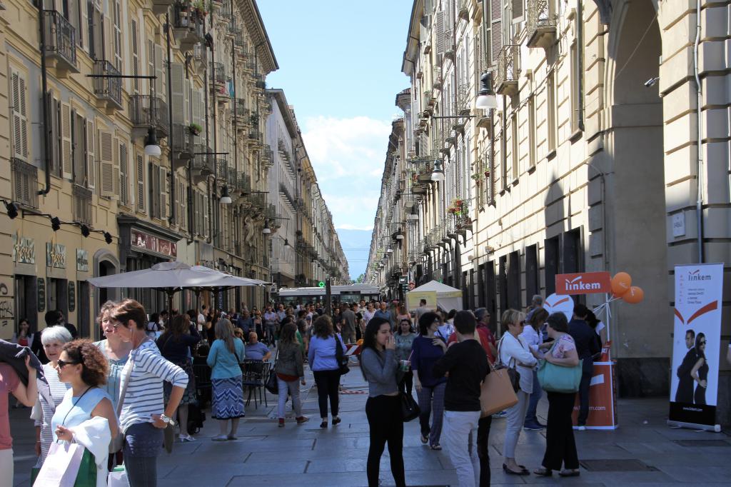 Via Garibaldi (Garibaldi Street), Turin