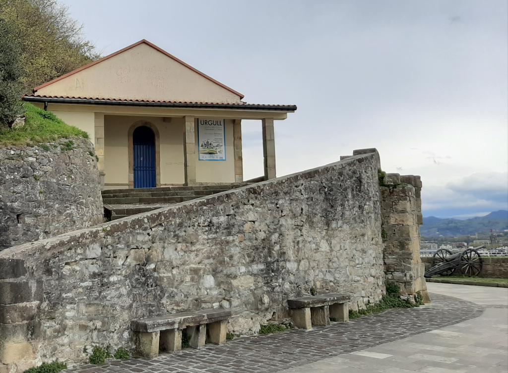 La Batería de la Damas (The Ladies Battery”), San Sebastian