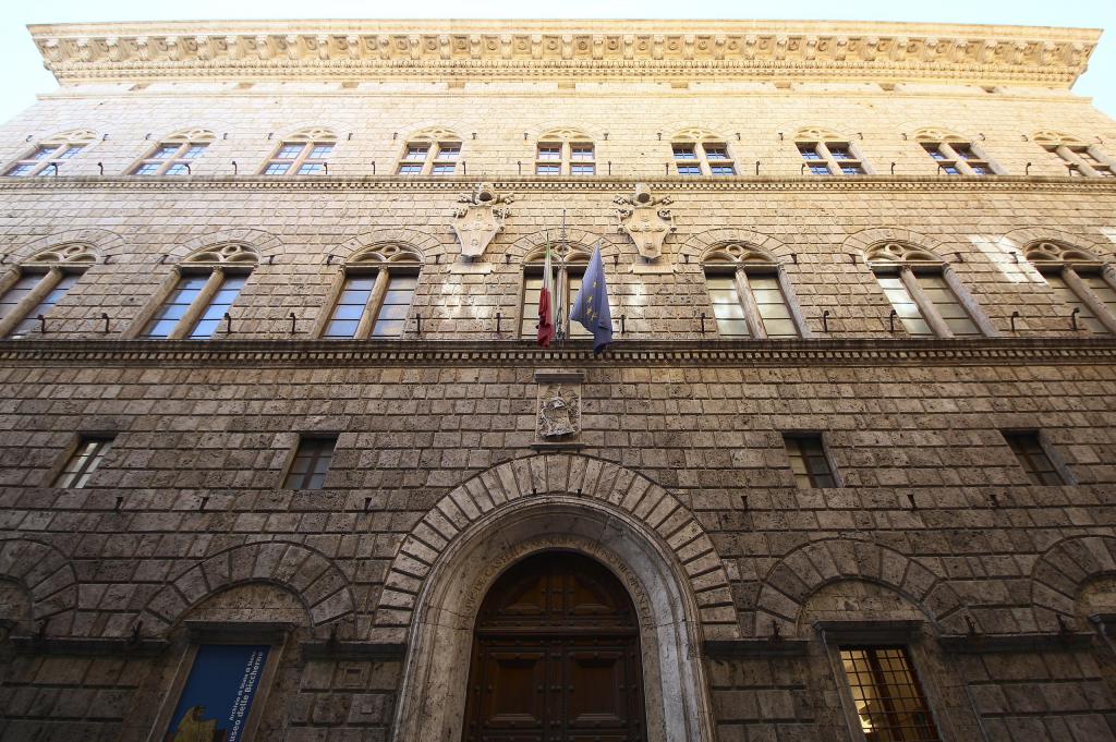 Palazzo Piccolomini (Piccolomini Palace), Siena