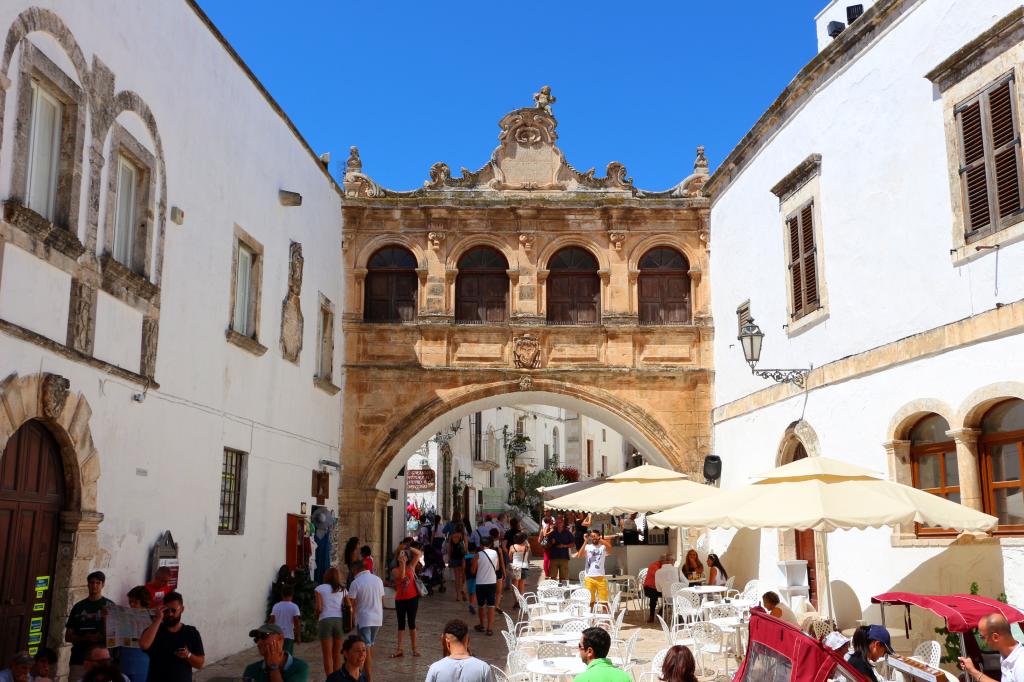 Arco Scoppa (Scoppa Arch), Ostuni
