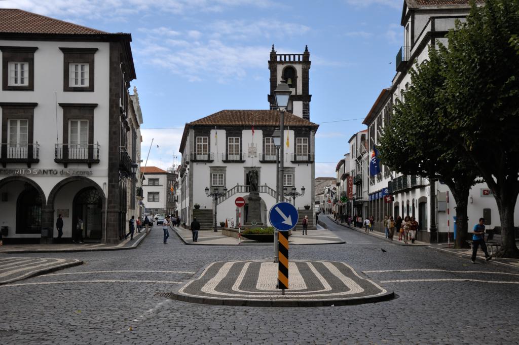 Ponta Delgada Streets Ponta Delgada Cultural Walk | GetYourGuide