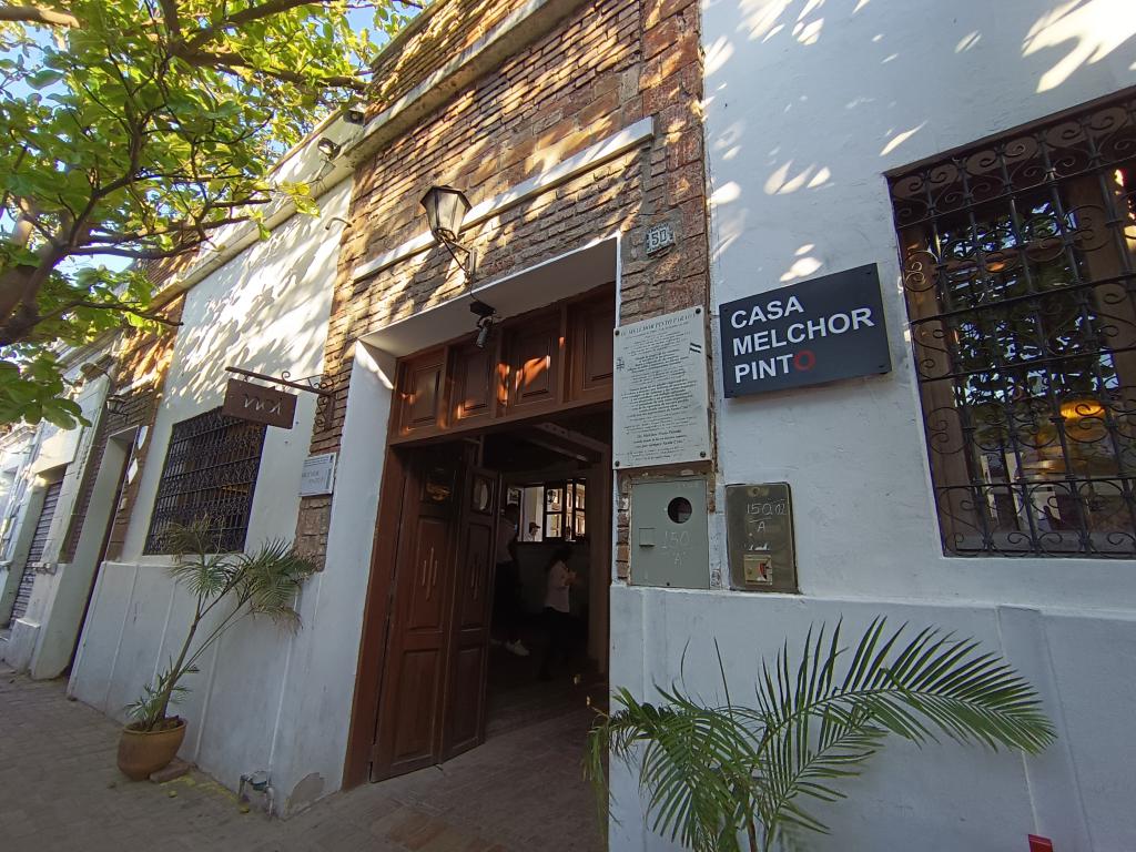 Casa Cultural Melchor Pinto (Melchor Pinto Cultural House), Santa Cruz ...