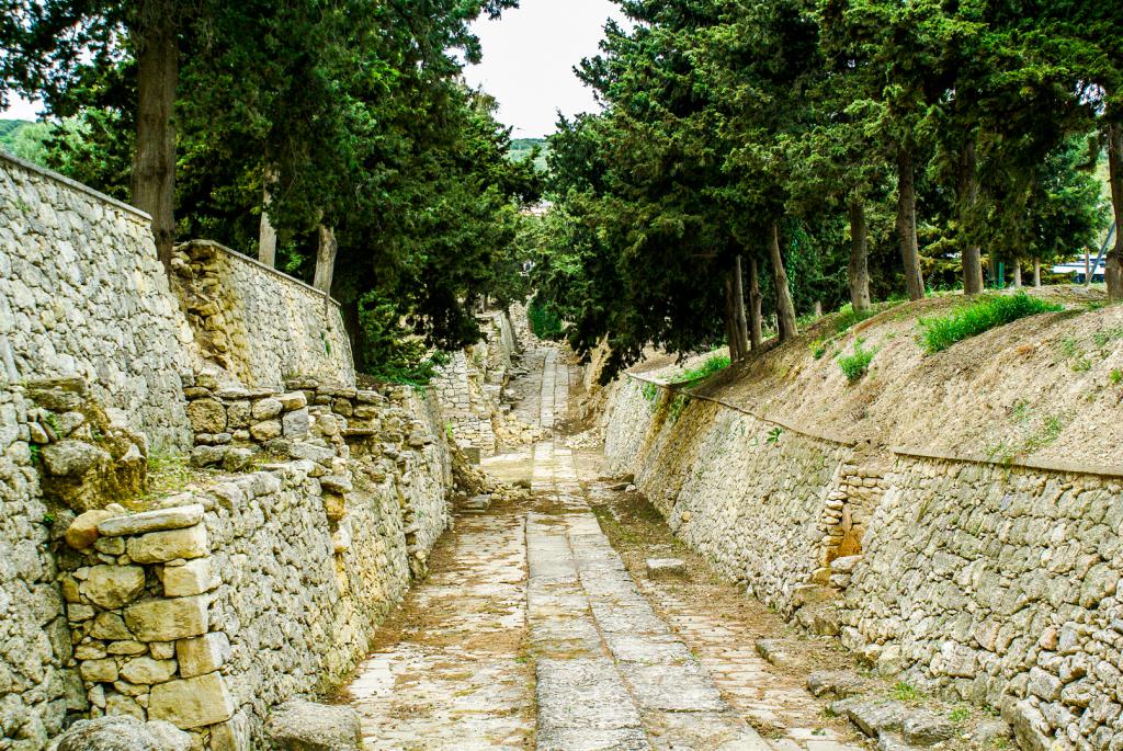 royal-road-heraklion