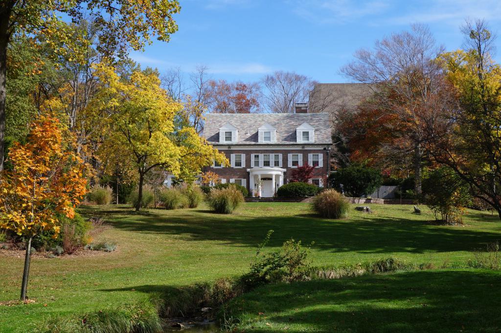 Bryan House, Bloomington