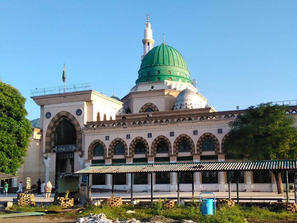 Islamabad Imam Bari Darbar Baltimore BARI IMAM: THROUGH THE LENS OF