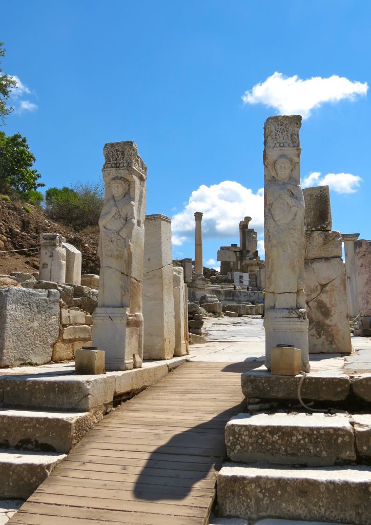 Heracles Gate, Ephesus