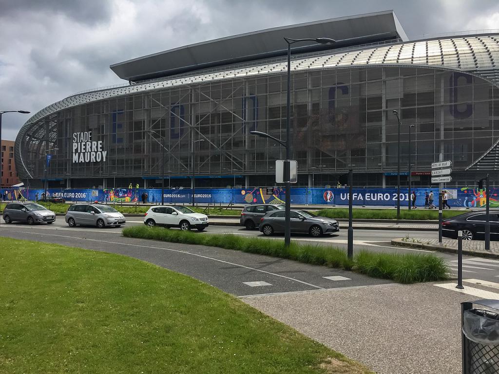 Stade Pierre-Mauroy, Lille