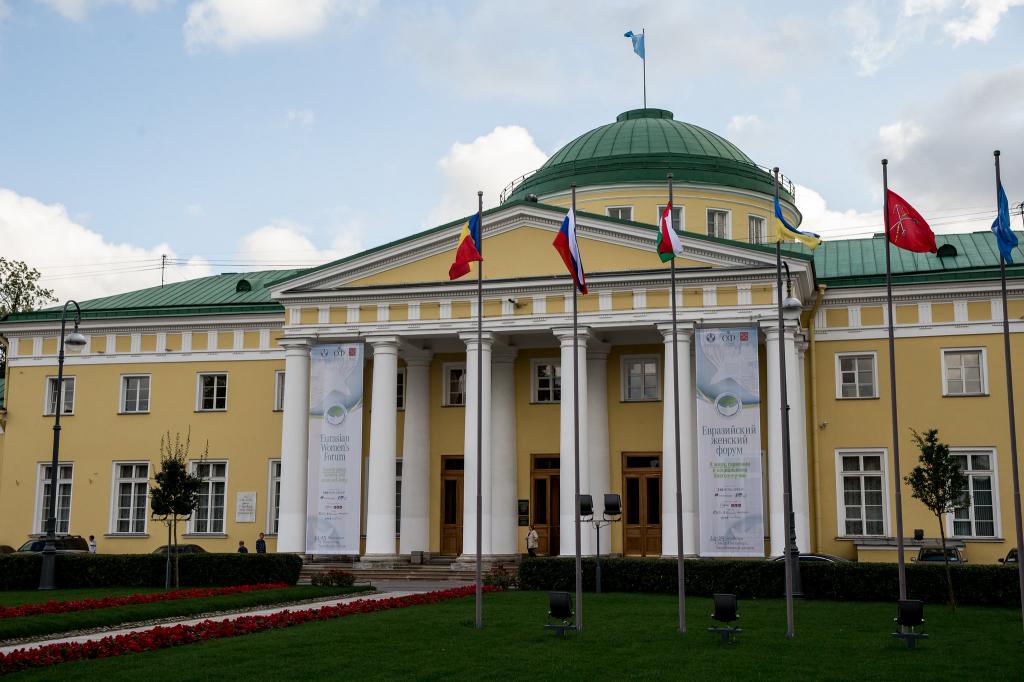 Tauride Palace, St. Petersburg