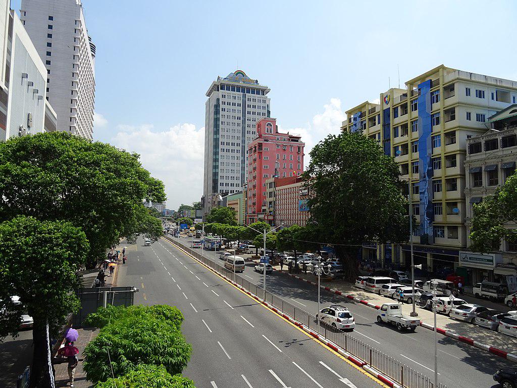 Sakura Tower, Yangon